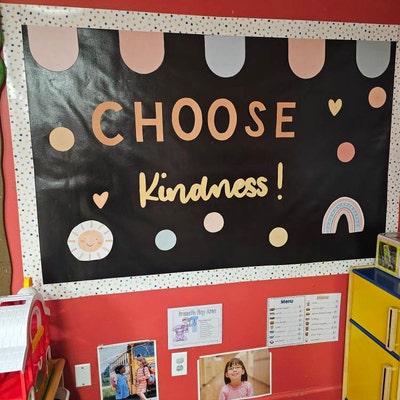 Jungle Safari Editable Classroom Decor Bundle, Bulletin Boards, Back to ...