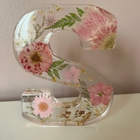 Pressed Flower Resin Letters - Etsy Canada