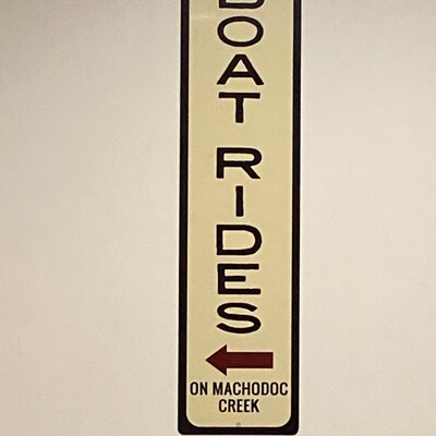 Boat Rides Sign, Personalized Vertical Lake Name Sign, Custom Arrow ...