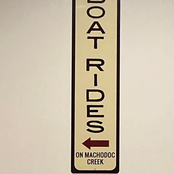 Boat Rides Sign, Personalized Vertical Lake Name Sign, Custom Arrow ...