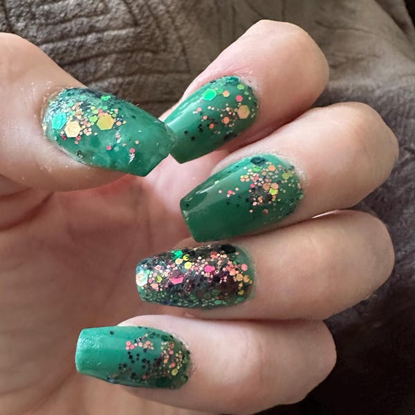 Elsa Dip Powder, Turquoise Blue to Light Turquoise Thermal Dip Powder ...