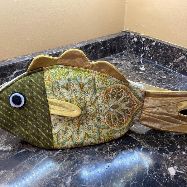 PDF Sewing Pattern Bundle: Swim Along Crossbody Fish Bag & Sunshine ...