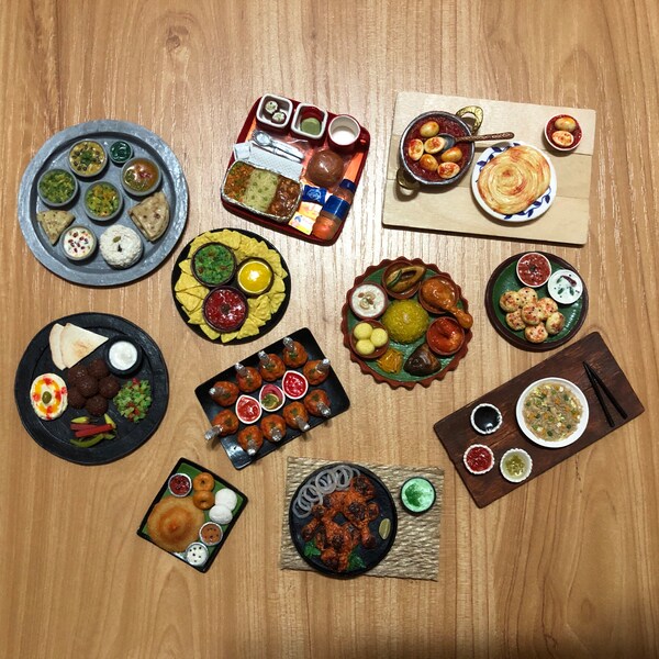 Miniature Naan (indian Flatbread) & Chicken Butter Masala Tutorial ...