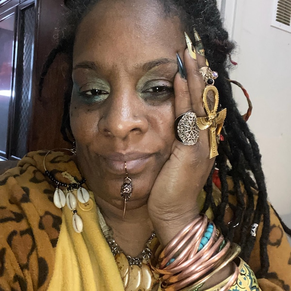 EARHALO - BIA'S CROWN | Ear Cuff Chain & Face Chain - Face Jewelry ...