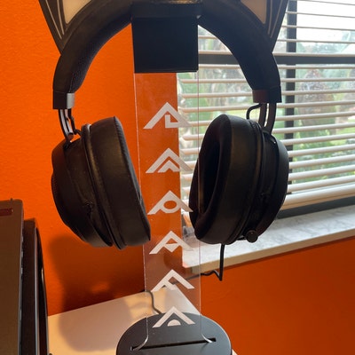 World of Warcraft Headphone Stand Personalized Game Room Desk Decor ...