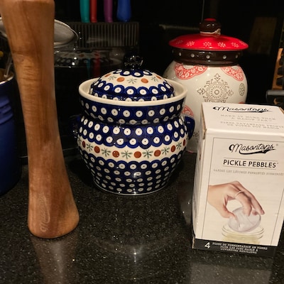 Masontops Pickle Pebble Glass Infinity Weights for Fermenting Pickling ...