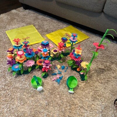 Flower Building Toy Set, Stacking for Toddlers, Colorful Garden Game ...