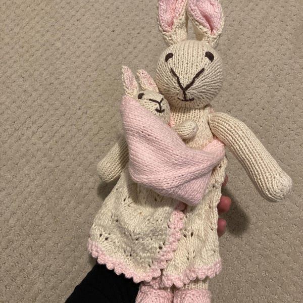 Shaun the Sheep Hand Puppet - Hand Knitted - Etsy