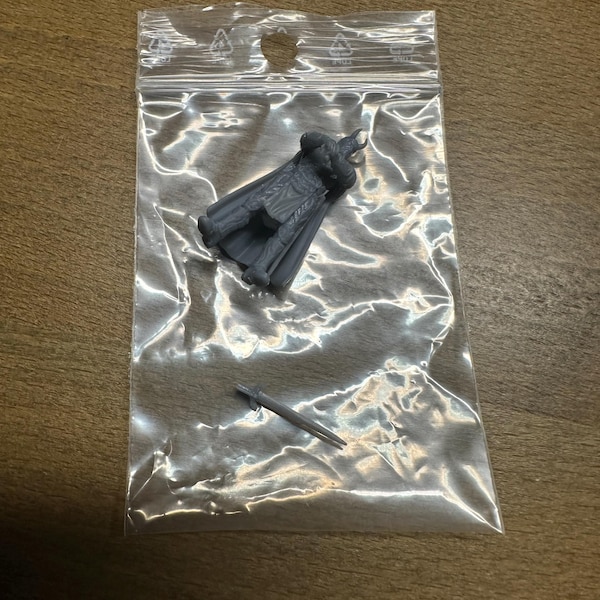 DNDDGL - Takhisis - Dark Dragon Queen - Medora - Dragonlance Miniature ...