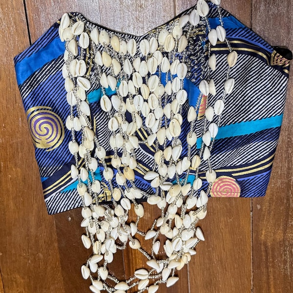 AAA White Scallop Shells With Hole: Jewelry Making, Beach Decor - Etsy