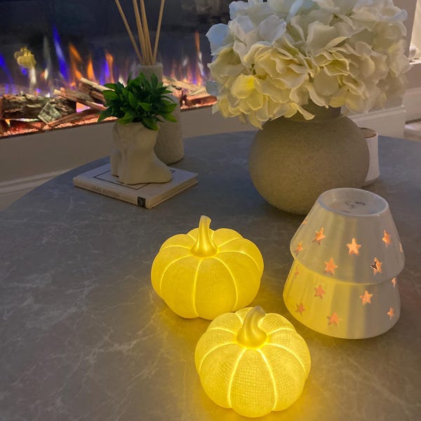 House - White Ceramic Light up Heart House - Etsy UK