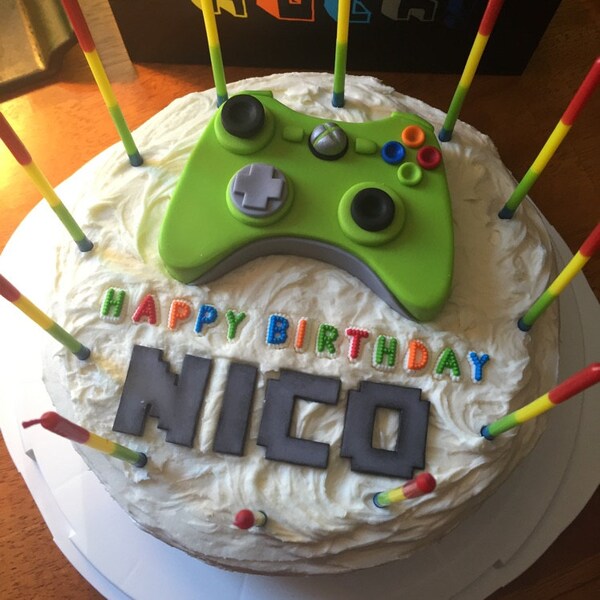 Video Game Cake Decorations, Video Game Birthday, Fondant Video Game ...