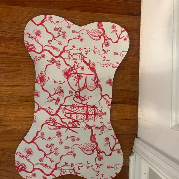 Chinoiserie Dog Bone Pet Mat, Blue and White Bone Shaped Dog Bowl Mat ...