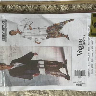 2002 Vintage VOGUE Sewing Pattern Bust: 34 36 38 SKIRT & TOP 2215 by ...