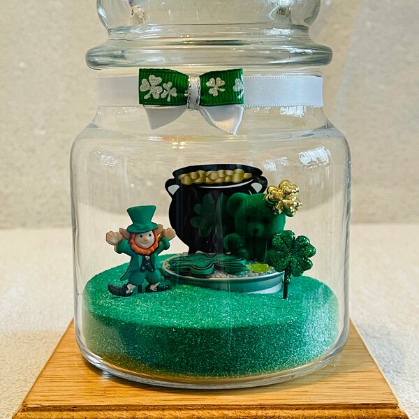 St. Patrick's Day Miniature Figurine Scenes - Etsy