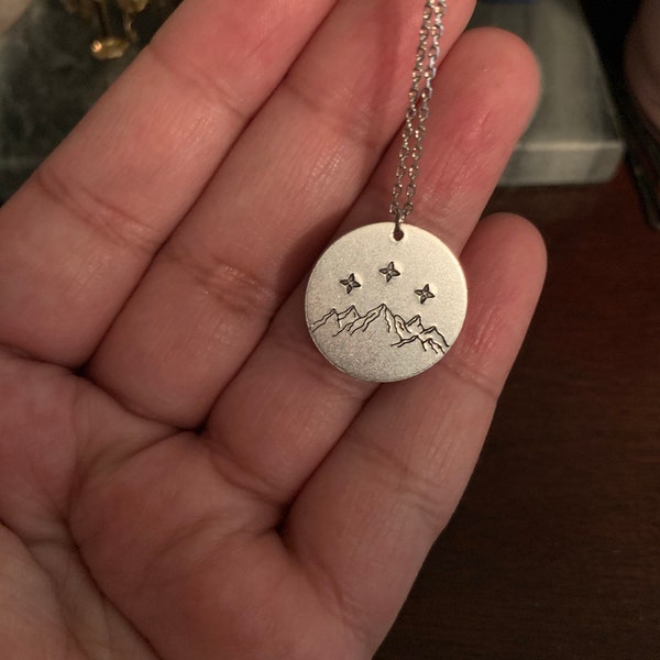 NEW | Night Court Mountain With Three Stars Sigil Pendant Necklace ...