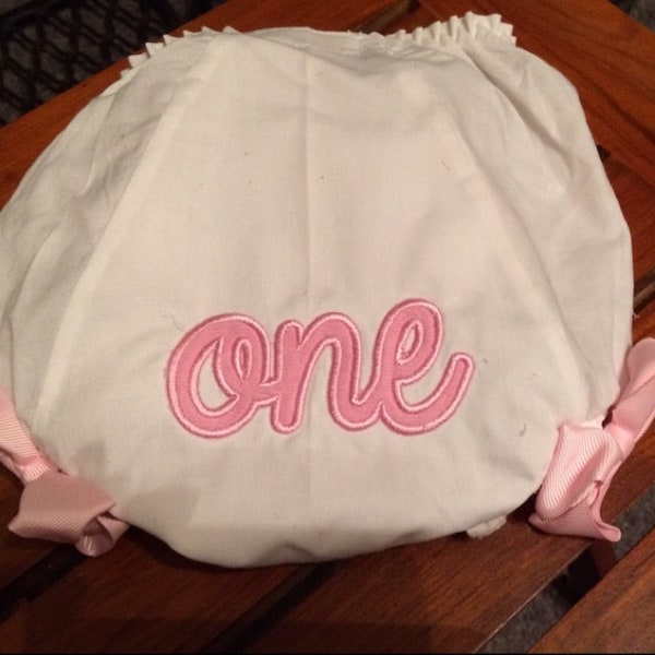 ONE- Cursive Applique Font/design - Etsy