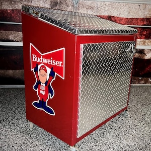 BUDWEISER Sticker Decal DIFFERENT SIZES Beer Bumper Window Bar Wall Etc ...