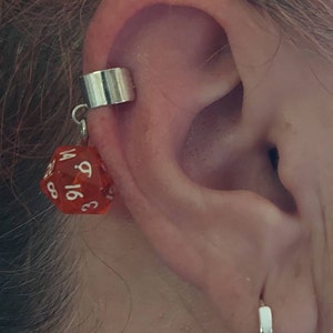 D20 Mini Dice Ear Cuff Geek Earrings Dnd Jewelry Gift - Etsy