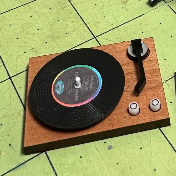 1:12 Miniature Wooden Record Player - Etsy