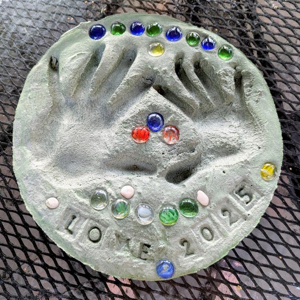 Large Stepping Stone Kit, 12 or 14 Inch Stepping Stone, Handprint ...