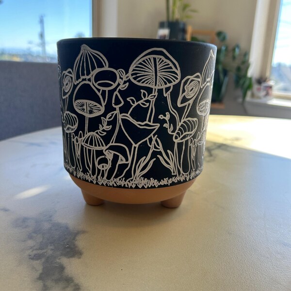 6 Inch Cast Concrete Decorative Cache Pot - Matte Finish- Violet Shades ...