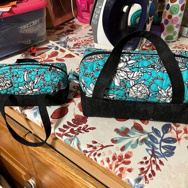 In the Hoop Machine Embroidery Pattern Travel Organizer Curves Quilted ...