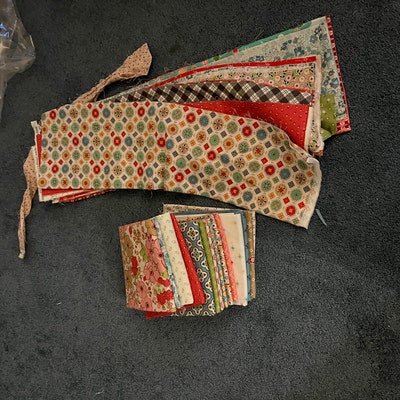 Scrap Fabric Bundle, 3 Pounds Solids, Mystery Grab Bag, Sewing Supplies ...