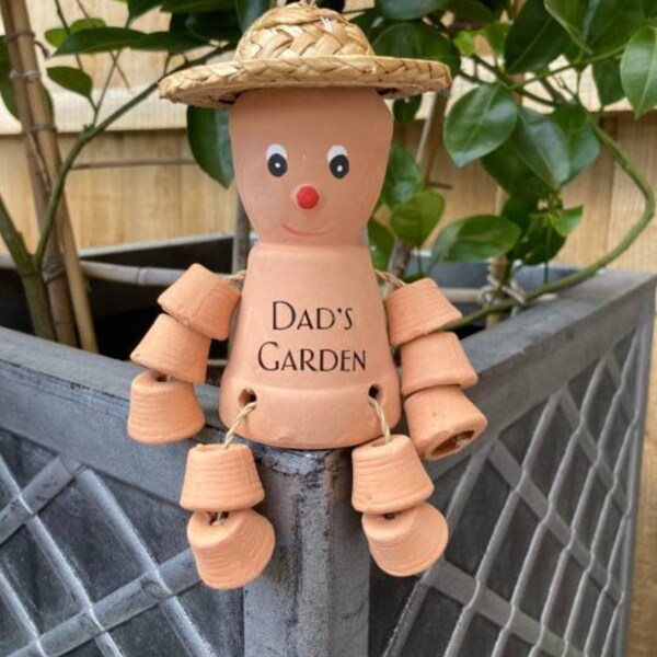 Personalised Garden Robin on Spade Handle, Mothers Day Gift Idea, Mum ...