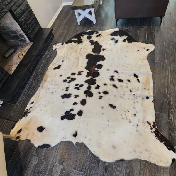 Hides Bazaar Dark Brown Brindle Cowhide Rug - Genuine Cow Hide Area Rug ...
