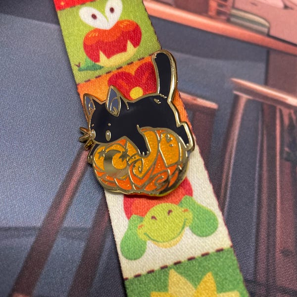 Pumpkin Cat (castor) - Hard Enamel Pin | Gold Plated | Cute Gift | Pin ...