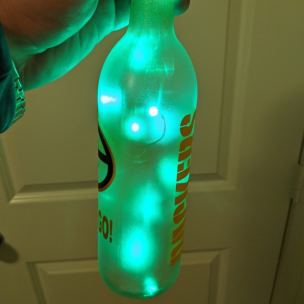 Green Bay Packers Light up Wine Bottle - Etsy