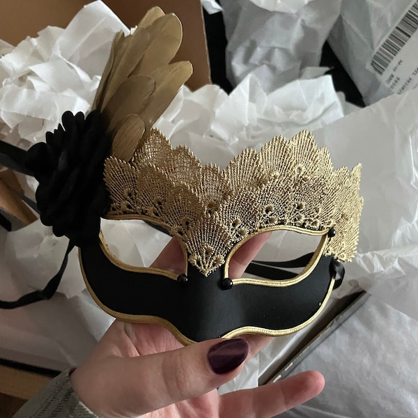 Black & Gold Lace Masquerade Mask - Venetian Style Halloween Mask With ...