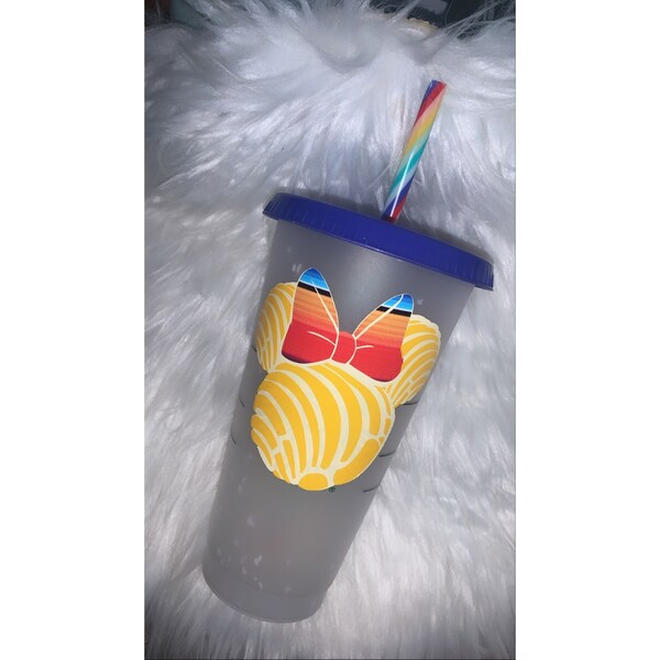 Mickey & Minnie Mouse Concha Cut File - Etsy