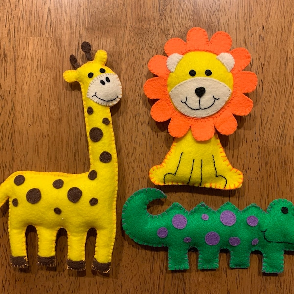 Felt Jungle Animal Sewing Pattern: Giraffe, Elephant, Lion, Monkey ...
