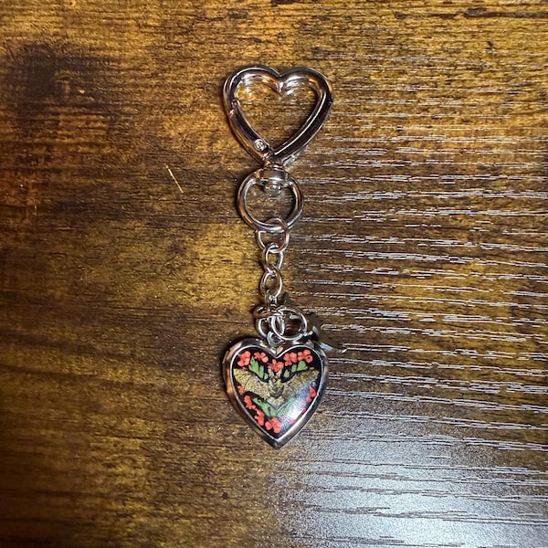 Valentines Bat Locket - Etsy