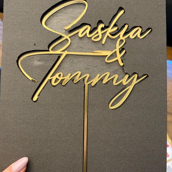 Personalized Cake Topper, Custom Names Cake Topper, Mr and Mrs Cake ...