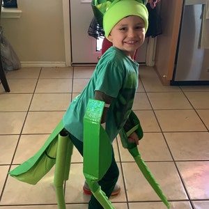 Praying Mantis Mask Paper Pattern Insect Mask Halloween Mask DIY Mask ...
