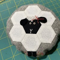 EPP GARDEN Hexagon Quilt as You Go Acrylic Template Set - Acrylic ...