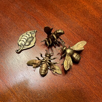 3 Solid Bee Ornaments, Childlike Decorations, Office Study Gifts ...
