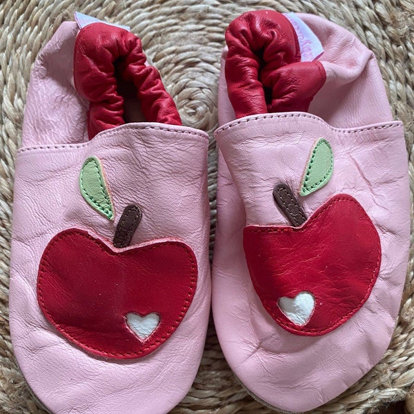 Leather Pram Shoes for Boys and Girls-cot Shoes- Moccasins- Slippers- 0 ...