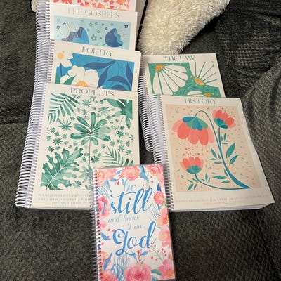 One Year Bible Reading Guide, Study Journal, Through the Bible Plan, 40 ...