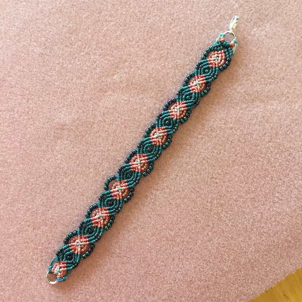 Micro Macrame Tutorial - Falling Leaves Bracelet - Pattern - Beaded Macrame - Jewelry Making ...