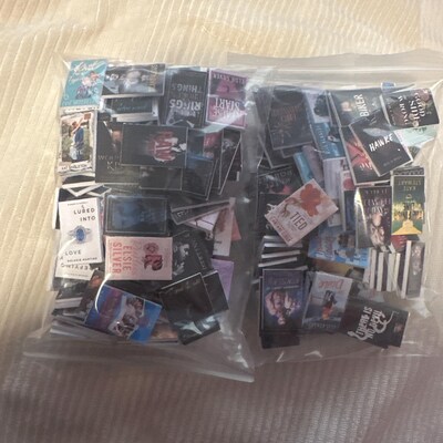 CUSTOM MINI COMIC Book Box: Mini Book Cube, Book Gift, Book Trinket ...