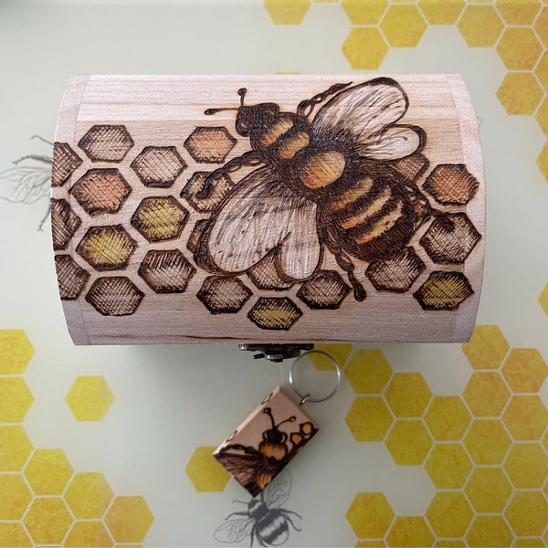 Bee Bumblebee Wooden Money Box, Piggy Bank, Pyrography, Wood Burned ...