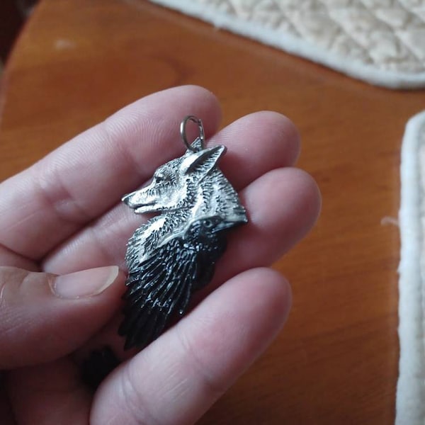 Ravenwolf.....hand Carved in Fine Pewter Black Raven - Etsy