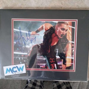 WWE SHINSUKE NAKAMURA Autographed Photo With Double Mat and Name Plate ...