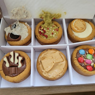 Cakesicles Birthday Cakesicles Treat Box Personalised Happy Birthday ...