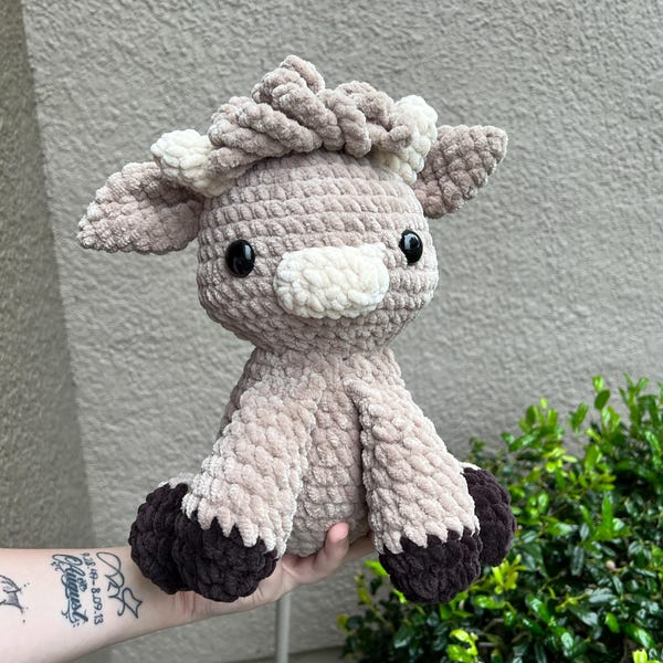 Amigurumi Highland Cow Pattern, Plush Pattern, Stuffed Highland Cow Toy ...