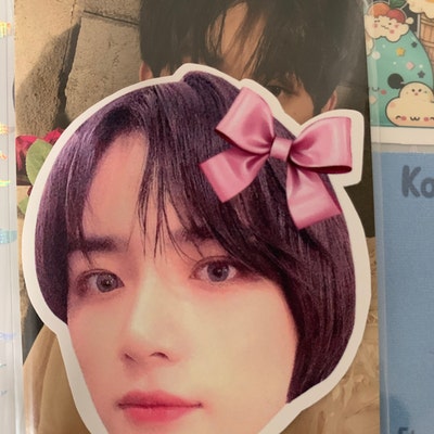 Le Sserafim I Love My Girlfriend Buttons - Etsy